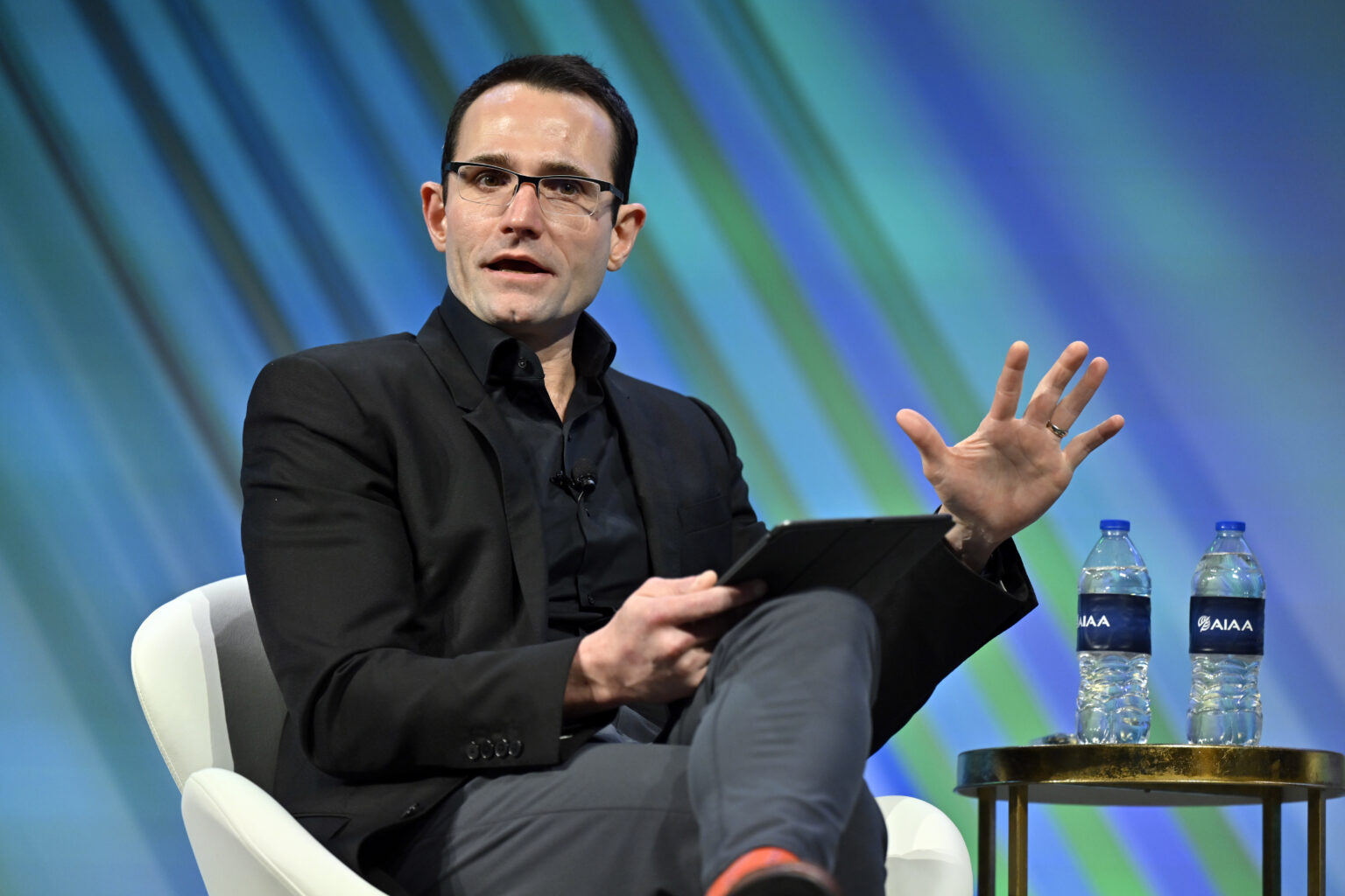 Forget Cloud: Istari Unveils “Ground,” A New Data Sharing ...